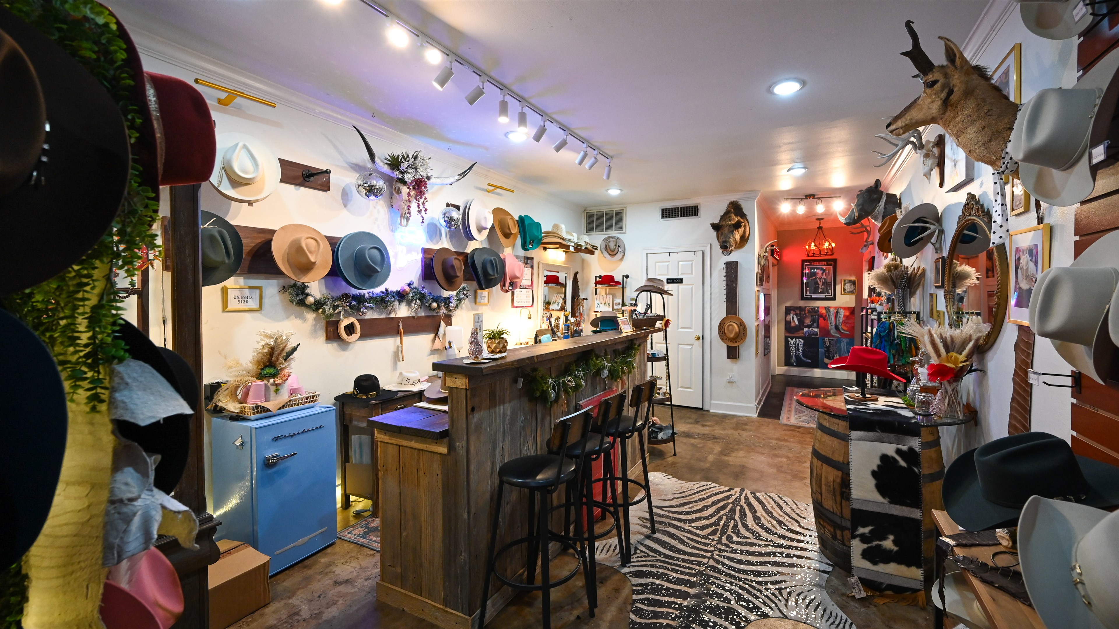 Locations Hub - Republic Boot Company