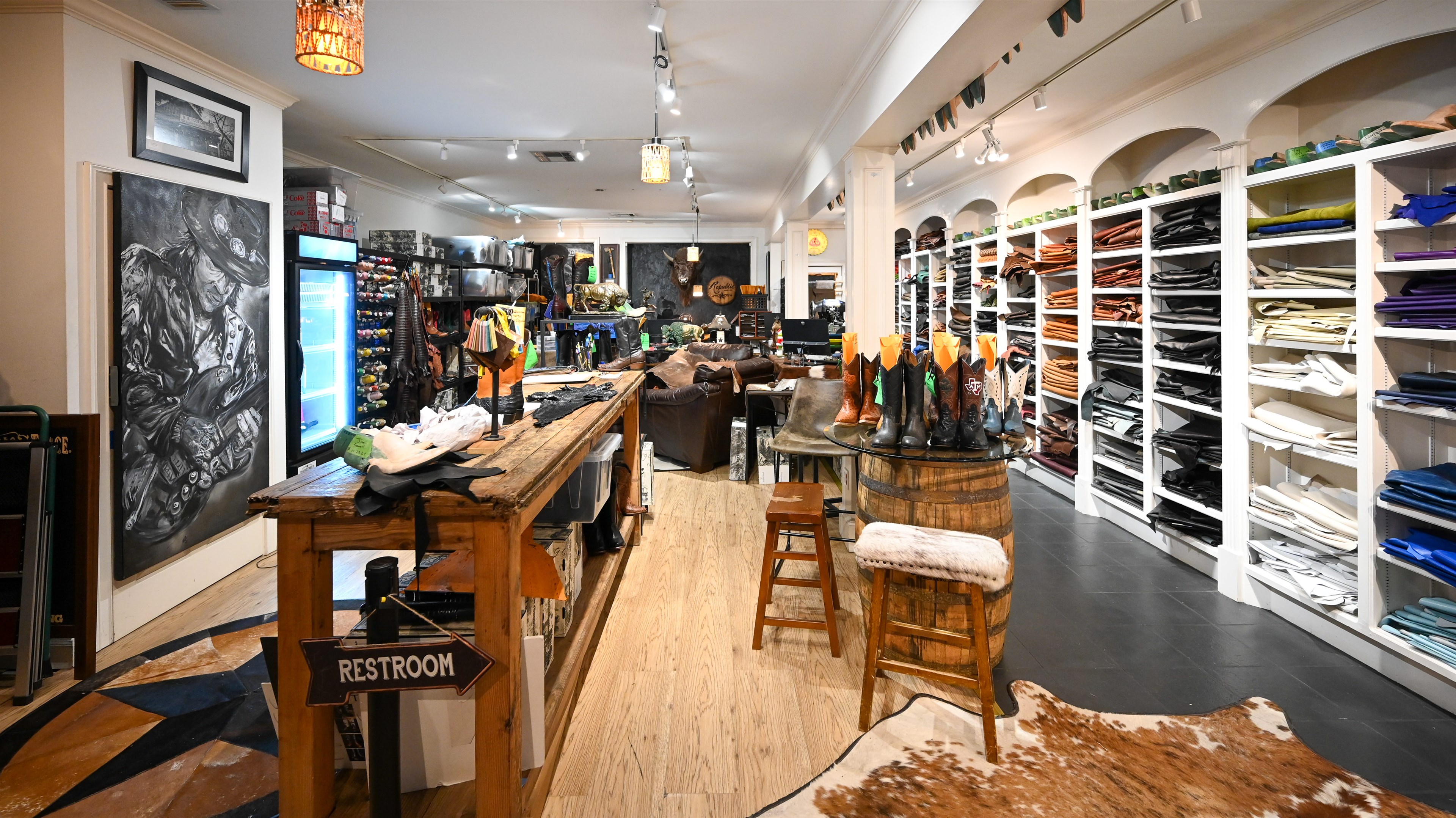 Locations Hub - Republic Boot Company
